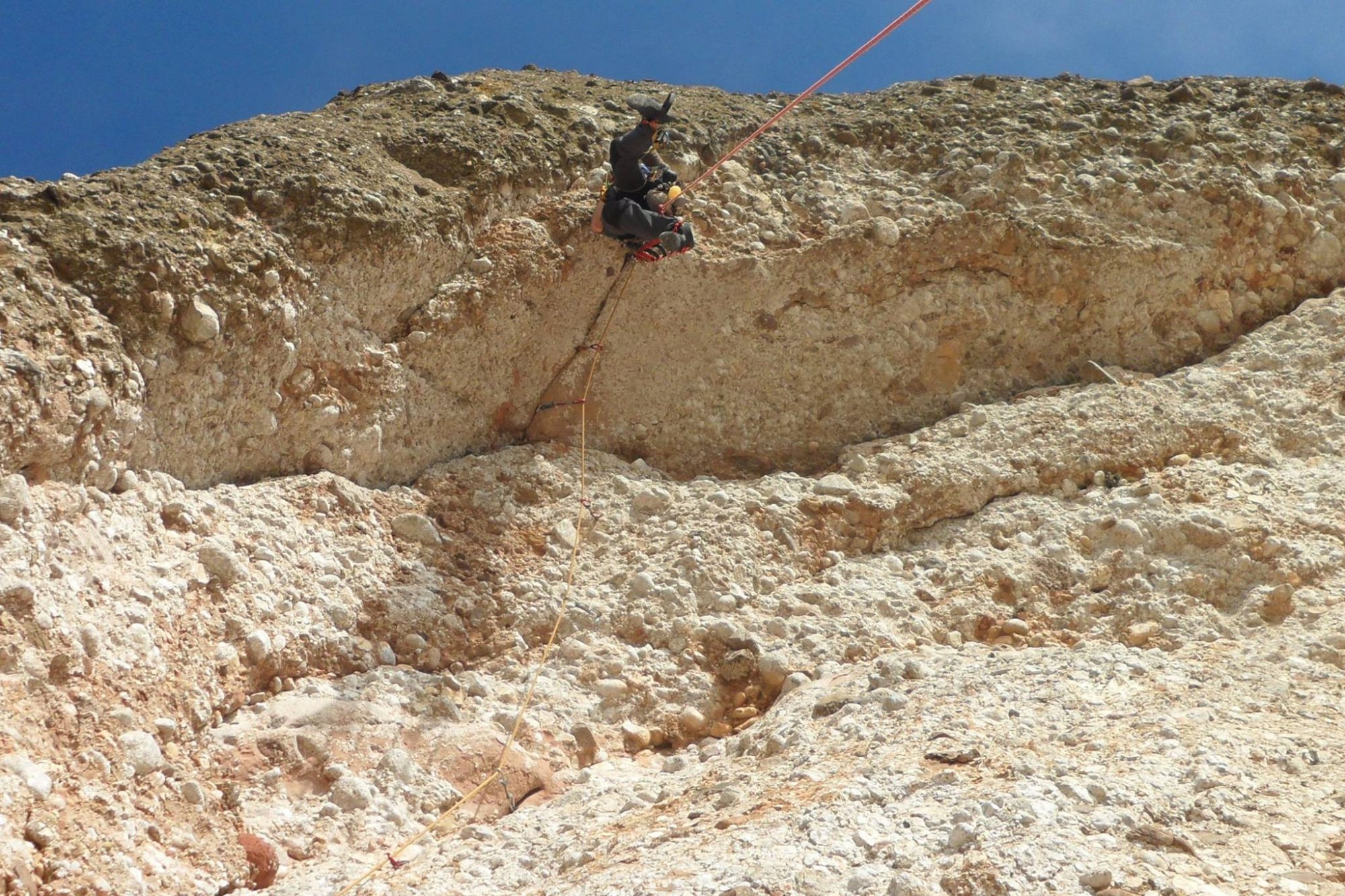 Cerdà-Lluís a la Magdalena Superior (Montserrat) – Roca Calenta